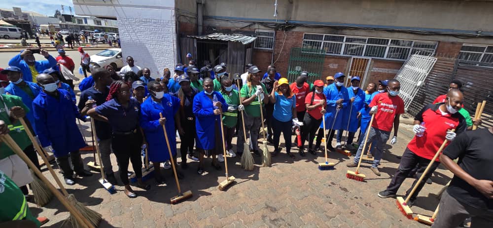 Premier Bet Zimbabwe joins national clean-up campaign as gaming sector ...